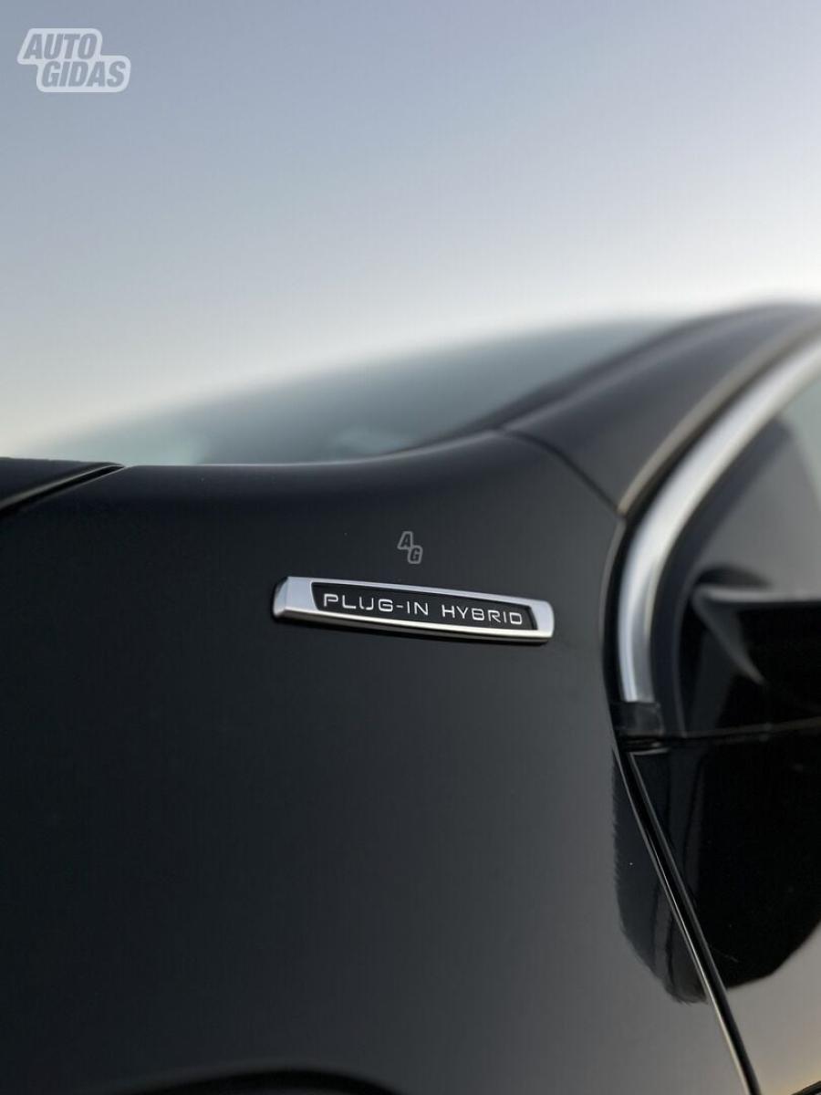 Black Volvo V60 2013 in Kaunas, with an engine capacity of 2.40 L and mileage of 334 thousand km for 7500 €, photo 4 on AUTOMOTO.COM.LV