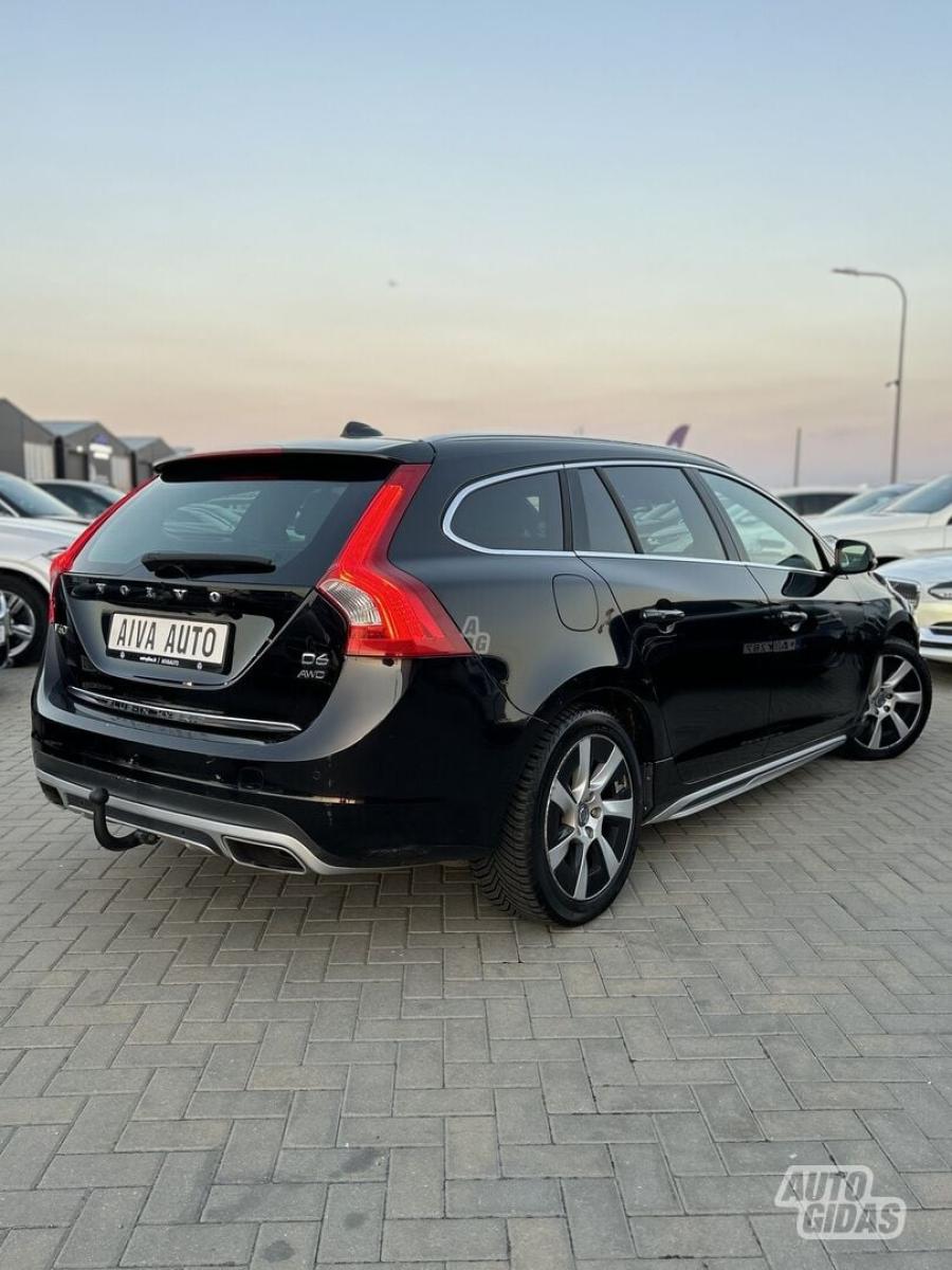 Black Volvo V60 2013 in Kaunas, with an engine capacity of 2.40 L and mileage of 334 thousand km for 7500 €, photo 10 on AUTOMOTO.COM.LV