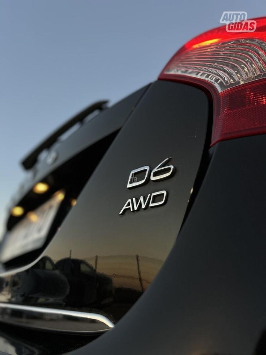 Black Volvo V60 2013 in Kaunas, with an engine capacity of 2.40 L and mileage of 334 thousand km for 7500 €, photo 11 on AUTOMOTO.COM.LV