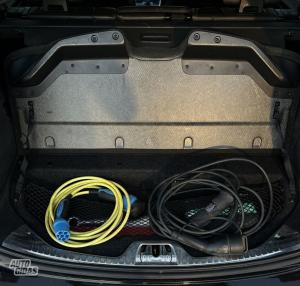 Black Volvo V60 2013 in Kaunas, with an engine capacity of 2.40 L and mileage of 334 thousand km for 7500 €, photo 39 on AUTOMOTO.COM.LV