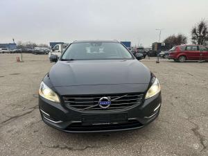 Black Volvo V60 2014 in Marijampole, with an engine capacity of 1.56 L and mileage of 260 thousand km for 6350 €, photo 2 on AUTOMOTO.COM.LV