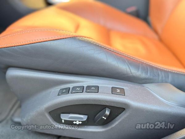 Melns Volvo V60 2014 Tallina, ar dzinēja tilpumu 2.40 L un nobraukumu 230 tūkst. km par 9299 €, foto 11 vietnē AUTOMOTO.COM.LV