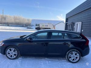 Melns Volvo V60 2014 Kauņa, ar dzinēja tilpumu 1.98 L un nobraukumu 286 tūkst. km par 7890 €, foto 7 vietnē AUTOMOTO.COM.LV
