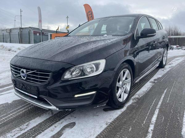 Melns Volvo V60 2014 Kauņa, ar dzinēja tilpumu 1.97 L un nobraukumu 265 tūkst. km par 5300 €, foto 5 vietnē AUTOMOTO.COM.LV