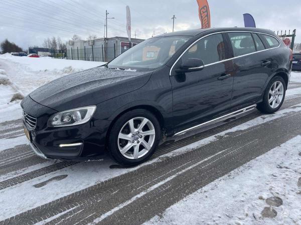 Melns Volvo V60 2014 Kauņa, ar dzinēja tilpumu 1.97 L un nobraukumu 265 tūkst. km par 5300 €, foto 6 vietnē AUTOMOTO.COM.LV