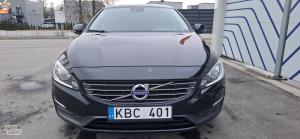 Black Volvo V60 2014 in Vilnius, with an engine capacity of 1.60 L and mileage of 295 thousand km for 6490 €, photo 3 on AUTOMOTO.COM.LV