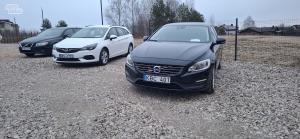 Black Volvo V60 2014 in Vilnius, with an engine capacity of 1.60 L and mileage of 295 thousand km for 6490 €, photo 6 on AUTOMOTO.COM.LV