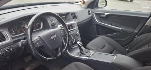 Black Volvo V60 2014 in Vilnius, with an engine capacity of 1.60 L and mileage of 295 thousand km for 6490 €, photo 17 on AUTOMOTO.COM.LV