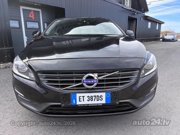 Melns Volvo V60 2014 Tallina, ar dzinēja tilpumu 1.60 L un nobraukumu 265 tūkst. km par 6699 €, foto 5 vietnē AUTOMOTO.COM.LV