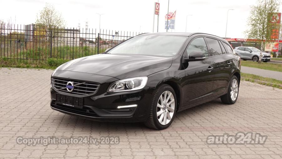Melns Volvo V60 2014 Tartu, ar dzinēja tilpumu 2.00 L un nobraukumu 182 tūkst. km par 9990 €, foto 3 vietnē AUTOMOTO.COM.LV