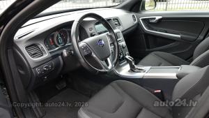 Melns Volvo V60 2014 Tartu, ar dzinēja tilpumu 2.00 L un nobraukumu 182 tūkst. km par 9990 €, foto 20 vietnē AUTOMOTO.COM.LV