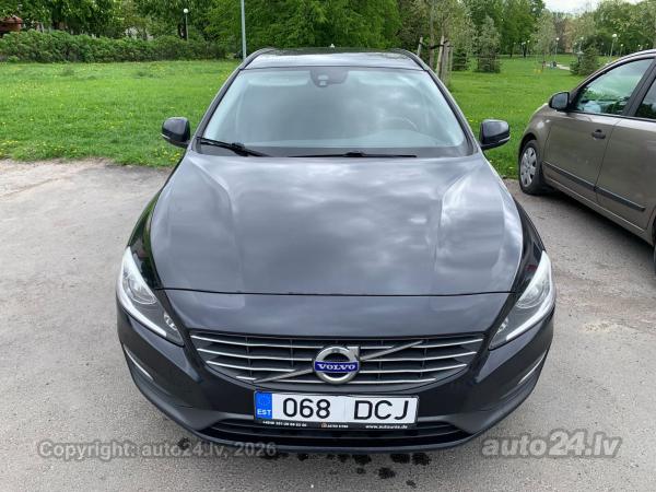 Melns Volvo V60 2014 Tallina, ar dzinēja tilpumu 1.60 L un nobraukumu 308 tūkst. km par 5500 €, foto 6 vietnē AUTOMOTO.COM.LV