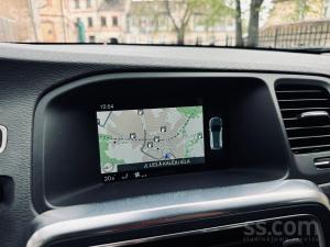 Black Volvo V60 2014 in Cesis, with an engine capacity of 2.00 L and mileage of 0 thousand km for 7200 €, photo 15 on AUTOMOTO.COM.LV