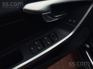 Black Volvo V60 2014 in Cesis, with an engine capacity of 2.00 L and mileage of 0 thousand km for 7200 €, photo 18 on AUTOMOTO.COM.LV