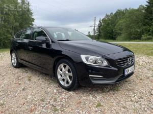 Melns Volvo V60 2014 Cēsis, ar dzinēja tilpumu 2.00 L un nobraukumu 0 tūkst. km par 6300 €, foto  vietnē AUTOMOTO.COM.LV