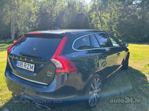 Melns Volvo V60 2014 Tallina, ar dzinēja tilpumu 2.40 L un nobraukumu 344 tūkst. km par 7990 €, foto 6 vietnē AUTOMOTO.COM.LV