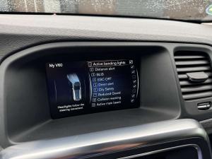 Black Volvo V60 2014 in Alytus, with an engine capacity of 2.40 L and mileage of 295 thousand km for 6500 €, photo 15 on AUTOMOTO.COM.LV