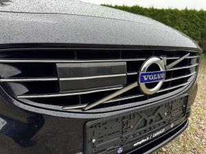 Black Volvo V60 2014 in Alytus, with an engine capacity of 2.40 L and mileage of 295 thousand km for 6500 €, photo 27 on AUTOMOTO.COM.LV