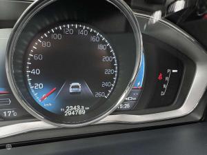 Black Volvo V60 2014 in Alytus, with an engine capacity of 2.40 L and mileage of 295 thousand km for 6500 €, photo 33 on AUTOMOTO.COM.LV