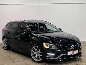 Black Volvo V60 2014 in Jurmala, with an engine capacity of 2.40 L and mileage of 361 thousand km for 9995 €, photo 3 on AUTOMOTO.COM.LV