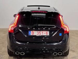 Black Volvo V60 2014 in Jurmala, with an engine capacity of 2.40 L and mileage of 361 thousand km for 9995 €, photo 13 on AUTOMOTO.COM.LV