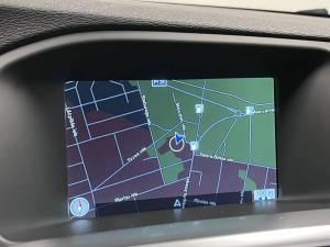 Black Volvo V60 2014 in Jurmala, with an engine capacity of 2.40 L and mileage of 361 thousand km for 9995 €, photo 44 on AUTOMOTO.COM.LV
