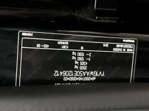 Black Volvo V60 2014 in Jurmala, with an engine capacity of 2.40 L and mileage of 361 thousand km for 9995 €, photo 60 on AUTOMOTO.COM.LV