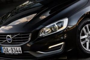 Черный Вольво B60 2014 в Елгава, объемом двигателя 2.00 л и пробегом 262 тыс. км за 7490 €, фото 6 на AUTOMOTO.COM.LV