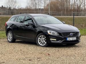 Melns Volvo V60 2014 Rīga, ar dzinēja tilpumu 2.00 L un nobraukumu 262 tūkst. km par 7990 €, foto 16 vietnē AUTOMOTO.COM.LV