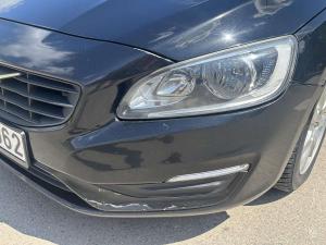 Black Volvo V60 2014 in Vilnius, with an engine capacity of 1.56 L and mileage of 221 thousand km for 4600 €, photo 13 on AUTOMOTO.COM.LV