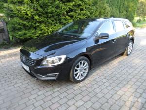 Black Volvo V60 2014 in Ogre, with an engine capacity of 2.00 L and mileage of 245 thousand km for 5200 €, photo  on AUTOMOTO.COM.LV