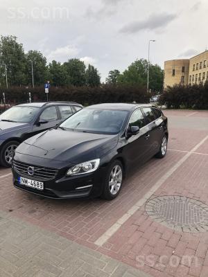 Черный Вольво B60 2014 в Цесис, объемом двигателя 2.00 л и пробегом 252 тыс. км за 4800 €, фото  на AUTOMOTO.COM.LV