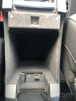 Melns Volvo V60 2014 Cēsis, ar dzinēja tilpumu 2.00 L un nobraukumu 252 tūkst. km par 3500 €, foto 14 vietnē AUTOMOTO.COM.LV