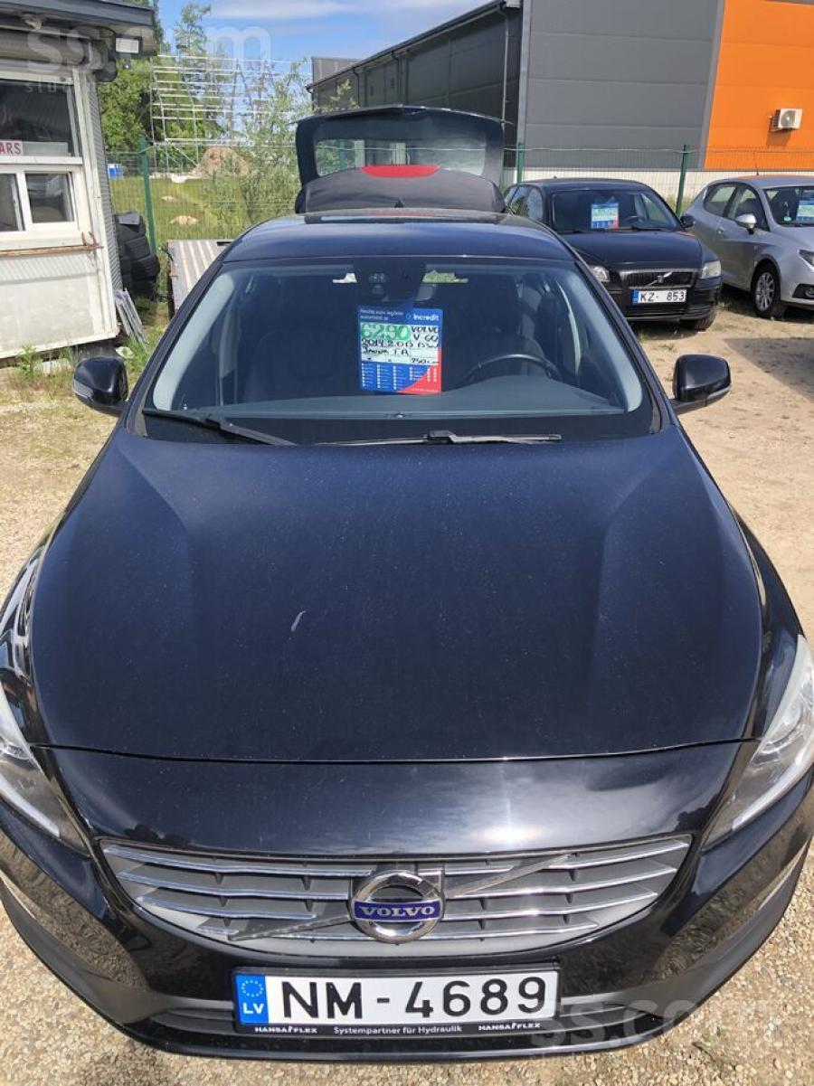Melns Volvo V60 2014 Cēsis, ar dzinēja tilpumu 2.00 L un nobraukumu 252 tūkst. km par 3500 €, foto 16 vietnē AUTOMOTO.COM.LV