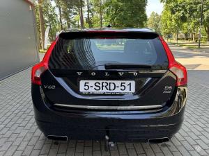Черный Вольво B60 2014 в Алитус, объемом двигателя 2.40 л и пробегом 359 тыс. км за 8399 €, фото 19 на AUTOMOTO.COM.LV
