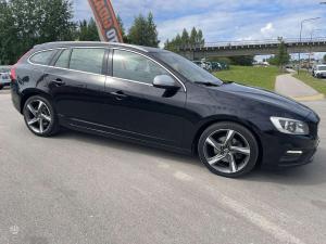 Melns Volvo V60 2014 Kauņa, ar dzinēja tilpumu 1.97 L un nobraukumu 275 tūkst. km par 6450 €, foto 7 vietnē AUTOMOTO.COM.LV