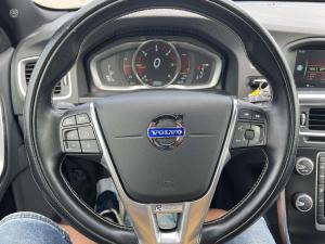Melns Volvo V60 2014 Kauņa, ar dzinēja tilpumu 1.97 L un nobraukumu 275 tūkst. km par 6450 €, foto 21 vietnē AUTOMOTO.COM.LV