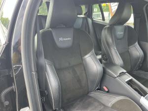 Melns Volvo V60 2014 Kauņa, ar dzinēja tilpumu 1.97 L un nobraukumu 275 tūkst. km par 6450 €, foto 28 vietnē AUTOMOTO.COM.LV