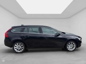 Melns Volvo V60 2014 Kauņa, ar dzinēja tilpumu 1.60 L un nobraukumu 257 tūkst. km par 6290 €, foto 8 vietnē AUTOMOTO.COM.LV