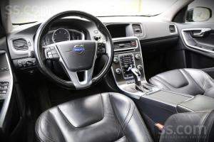Черный Вольво B60 2014 в Рига, объемом двигателя 2.40 л и пробегом 334 тыс. км за 7495 €, фото 8 на AUTOMOTO.COM.LV