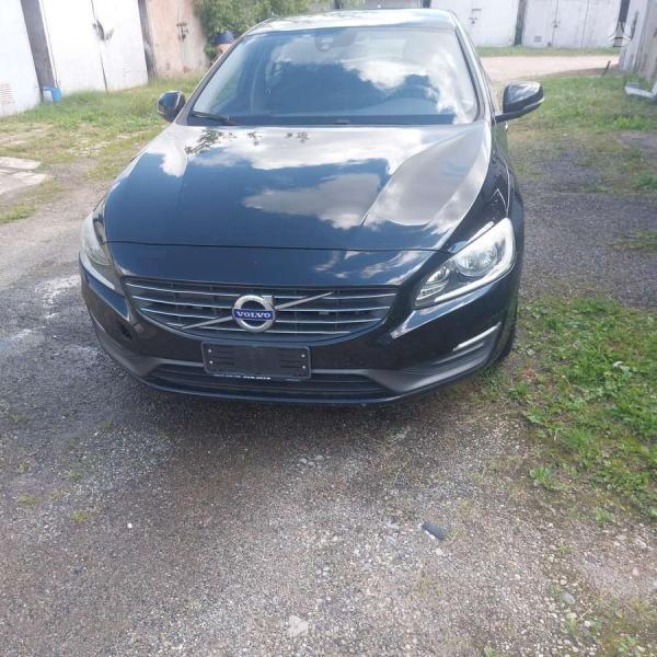 Melns Volvo V60 2014 Panevēža, ar dzinēja tilpumu 1.56 L un nobraukumu 299 tūkst. km par 2400 €, foto 1 vietnē AUTOMOTO.COM.LV