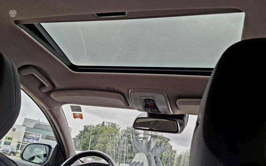 Black Volvo V60 2014 in Alytus, with an engine capacity of 1.98 L and mileage of 248 thousand km for 5250 €, photo 17 on AUTOMOTO.COM.LV