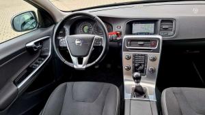 Black Volvo V60 2014 in Alytus, with an engine capacity of 1.98 L and mileage of 248 thousand km for 5250 €, photo 26 on AUTOMOTO.COM.LV