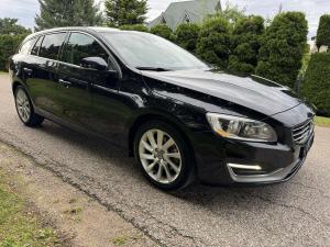 Black Volvo V60 2014 in Alytus, with an engine capacity of 1.98 L and mileage of 270 thousand km for 6250 €, photo  on AUTOMOTO.COM.LV