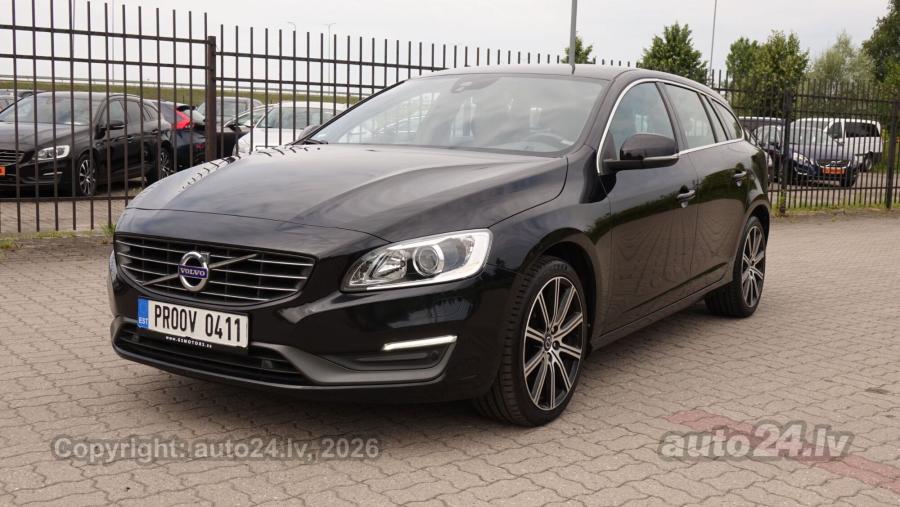 Melns Volvo V60 2014 Tartu, ar dzinēja tilpumu 2.00 L un nobraukumu 213 tūkst. km par 9990 €, foto 8 vietnē AUTOMOTO.COM.LV