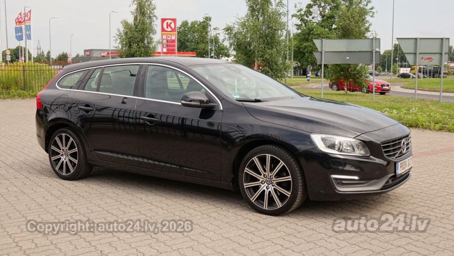 Melns Volvo V60 2014 Tartu, ar dzinēja tilpumu 2.00 L un nobraukumu 213 tūkst. km par 9990 €, foto 11 vietnē AUTOMOTO.COM.LV