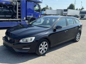 Black Volvo V60 2014 in Siauliai, with an engine capacity of 2.00 L and mileage of 333 thousand km for 2450 €, photo  on AUTOMOTO.COM.LV