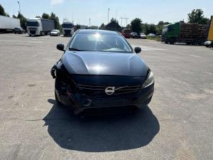 Черный Вольво B60 2014 в Шяуляй, объемом двигателя 2.00 л и пробегом 333 тыс. км за 2450 €, фото 7 на AUTOMOTO.COM.LV