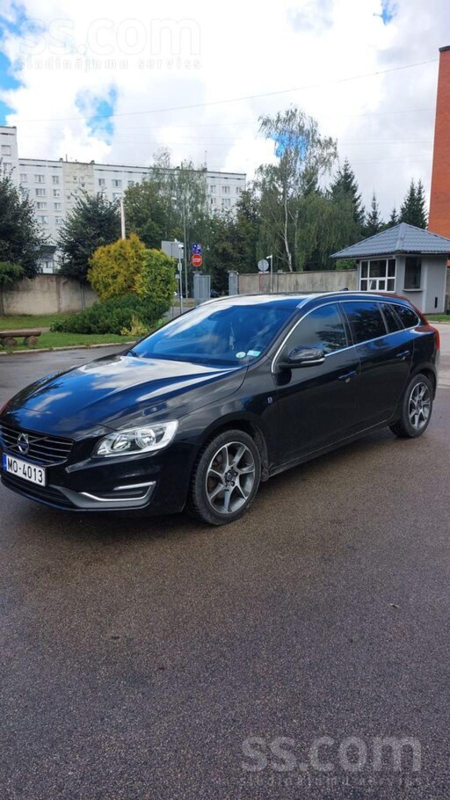 Черный Вольво B60 2014 в Рига, объемом двигателя 1.60 л и пробегом 221 тыс. км за 6000 €, фото 8 на AUTOMOTO.COM.LV