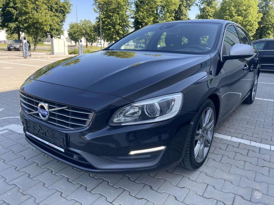 Черный Вольво B60 2014 в Каунас, объемом двигателя 1.97 л и пробегом 247 тыс. км за 6250 €, фото 1 на AUTOMOTO.COM.LV